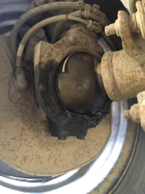 Front wheel bearing leaking gunk - BigJimny Forum